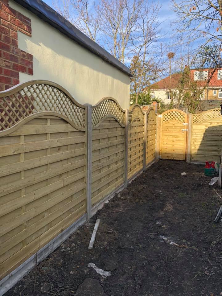 View Our Gallery | Dale Fencing Ltd