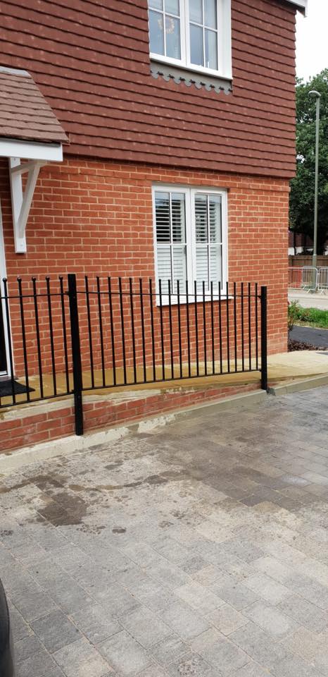 View Our Gallery | Dale Fencing Ltd